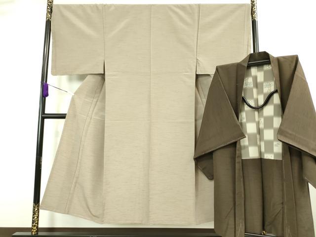 平和屋着物■極上　男性　紬　アンサンブル　長羽織　着物・生壁色　羽織・栗色　洗える着物　逸品　未使用　DZAA7860kh5