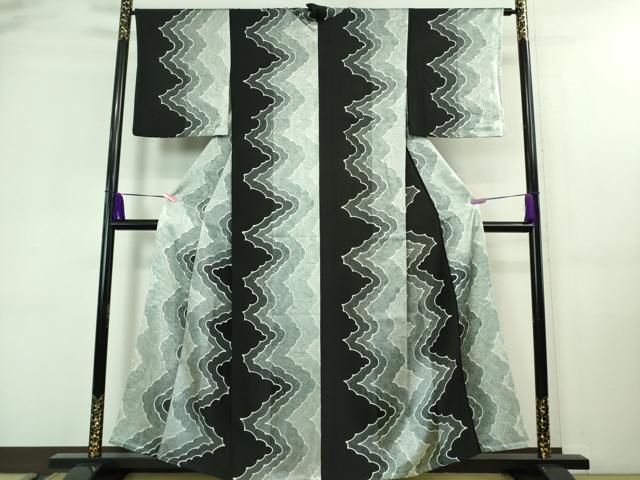 平和屋着物■極上　染色作家　斉藤三才　小紋　単衣　間道　黒地　逸品　DZAA7896kh5