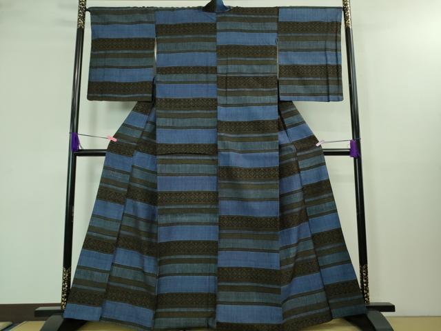 平和屋着物■極上　本場結城紬　重要無形文化財　80亀甲　吉祥横段文　逸品　DZAA8233kh5