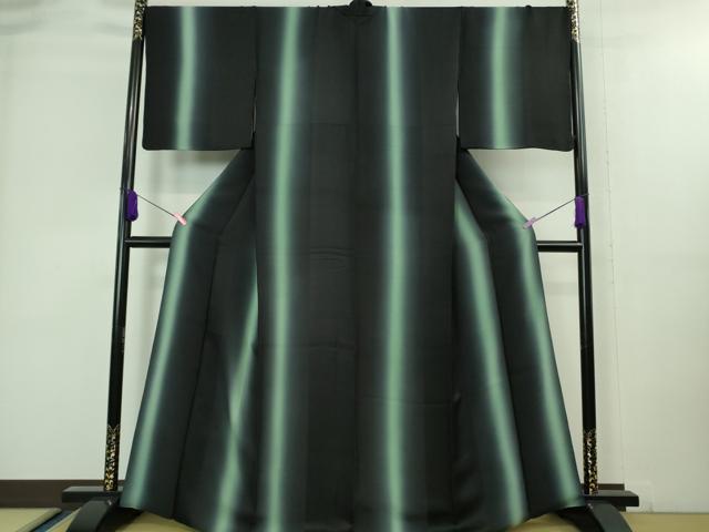 平和屋着物■極上　小紋　間道　暈し染め　黒地　逸品　DZAA8390kh5