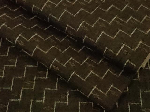 平和屋着物■極上　国指定重要無形文化財　本場久米島紬　手織　逸品　DZAA8877kh5