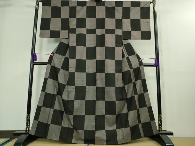 平和屋着物■極上　本場大島紬　7マルキ　市松文様　逸品　DZAA8905kh5