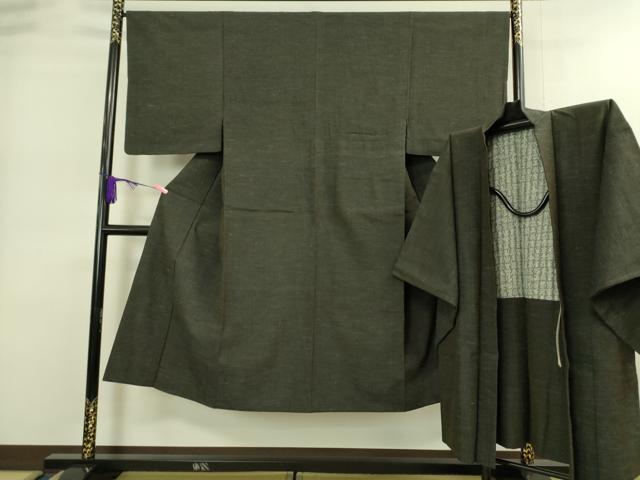 平和屋着物■極上　男性　紬　アンサンブル　長羽織　濃い千歳茶色　羽織紐付き　逸品　DZAA9214kh5