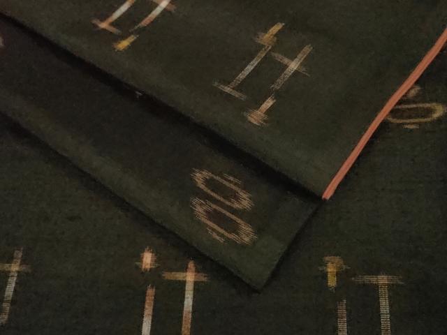 平和屋着物■極上　国指定重要無形文化財　本場久米島紬　手織　逸品　DZAA9662kh5