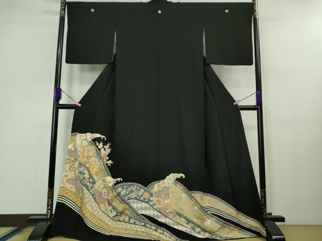 平和屋着物■極上　創業460年・千總　黒留袖　駒刺繍　宝尽くし　立波文　金彩　三越扱い　逸品　DZAB1176kh5