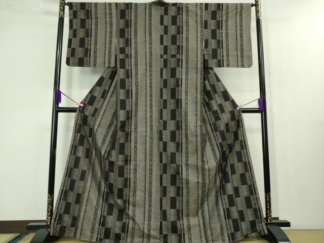 平和屋着物■極上　本場大島紬　9マルキ　市松間道　逸品　未使用　DZAB1302kh5