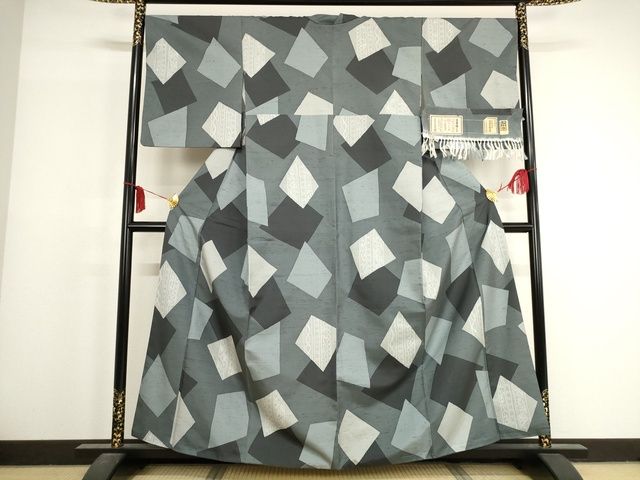 平和屋本店■極上　石川県指定無形文化財　牛首紬　白山工房　手織り　幾何学花間道　証紙付き　正絹　逸品　KAAA1778kk5