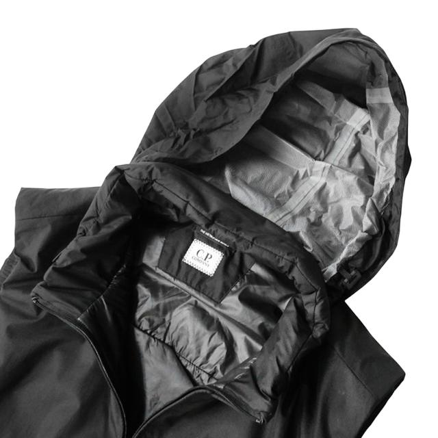 セールSS C.P. COMPANY シーピーカンパニー ナイロンベスト メンズ