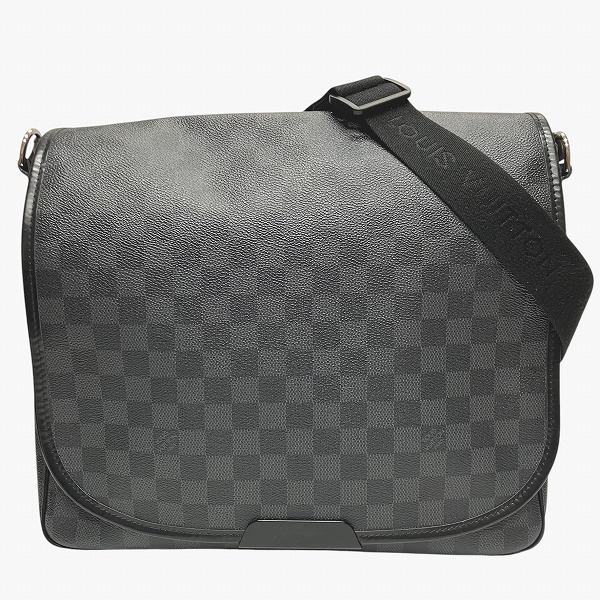 ルイヴィトン Louis Vuitton ダミエグラフィット ダニエルMM N58029 バッグ ショルダーバッグ メッセンジャーバッグ メンズ【中古】