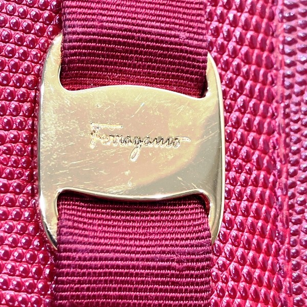 フェラガモ ヴァラ 224072 がま口 長財布 3つ折り財布 レディース【中古】
