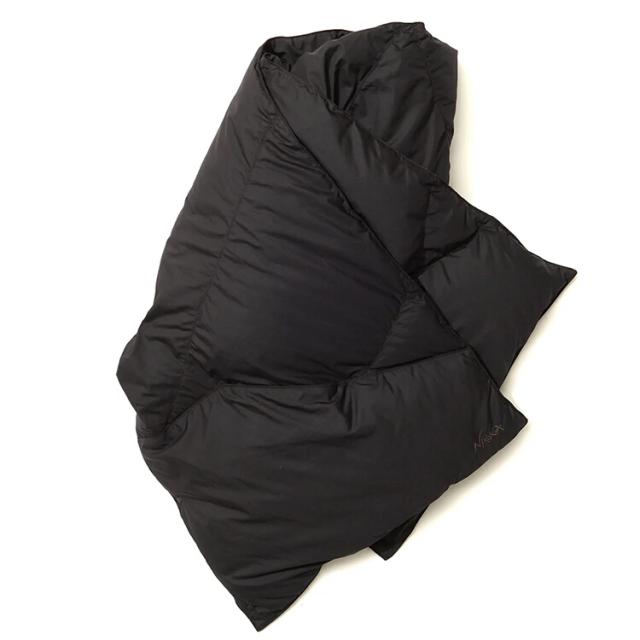 ナンガ ノーカラーダウンコート (ウィメンズ) ブラック フリー #N0002382-BLK 送料無料 DOWN PONCHO MUFFLER(WOMEN) NANGA