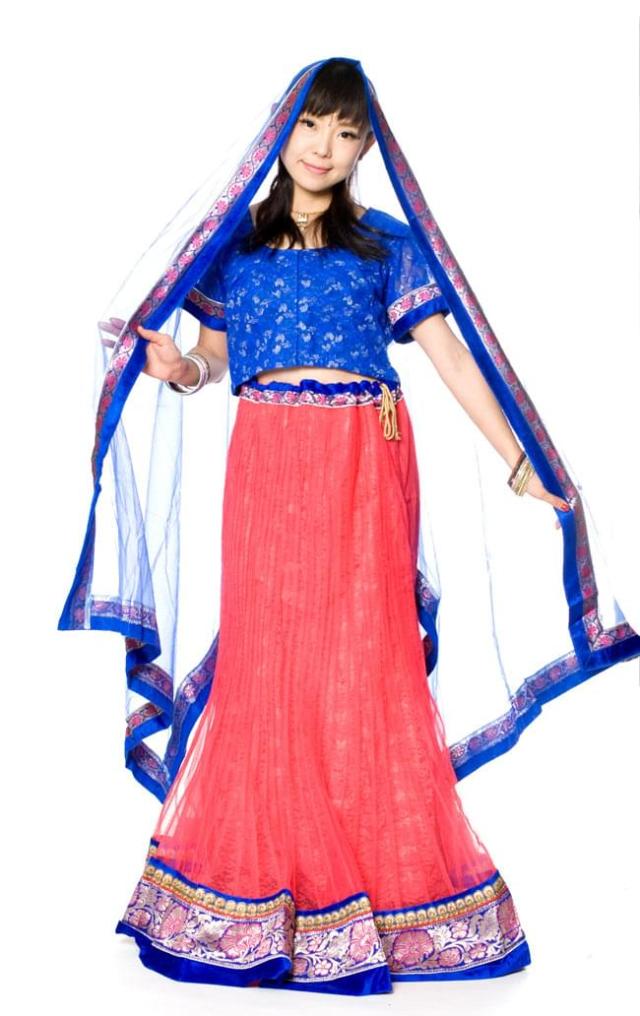 【送料無料】 【1点物】インドのレヘンガ 【サーモン×青】 / パーティードレス コスプレ ウェディング TIRAKITA(ティラキタ) サリー レディース 女性物 エスニック衣料 アジアンファッション エスニックファッション