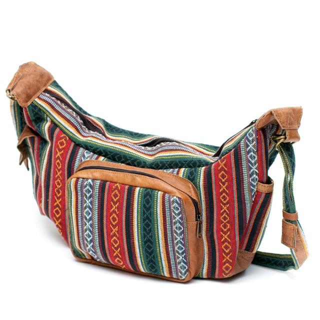 【送料無料】 エスノ刺繍のバナナ型レザーショルダーバッグ / エスニック インド かばん ポーチ アジア 送料無料】 エスノ刺繍のバナナ型レザーショルダーバッグ / エスニック