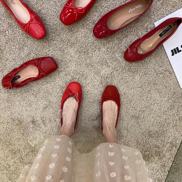 パンプス 痛くない ローヒール ペタンコ バレエ 丸いつま先 レディース 赤 レッド シューズ 超軽量 ぺたんこ靴 走れる フラットシューズ 結婚式 柔らかい