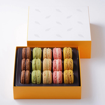 ピエール エルメ パリ マカロン１５個入詰合せ のし対応可 送料無料