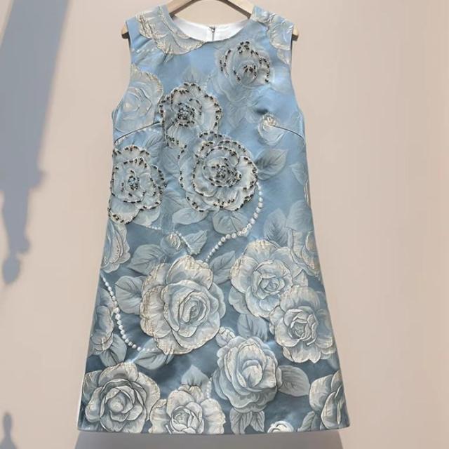 ノースリに花柄レディースファッション ワンピース