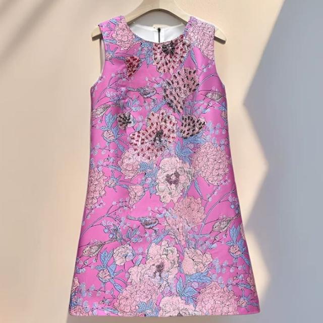 ノースリに花柄レディースファッション ワンピース