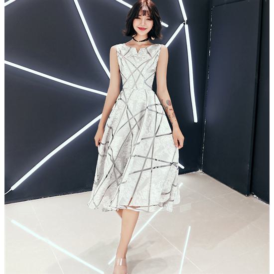 パーティードレス ワンピース レディース ノースリーブ 袖なし 大きいサイズ おしゃれ 韓国 ピアノ 発表会 演奏会 結婚式 二次会 セレモニー お呼ばれ フレア キーネック 透け感 体型カ Vネック