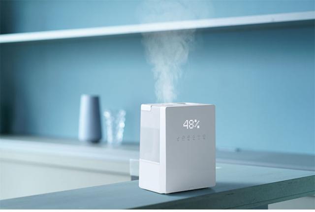 上部給水加湿器 スクエアミスト 4.2L 最大11畳 ハイブリッド式 3段階 湿度コントロール 減灯 消灯 省エネ 節電 抗菌カートリッジ 超音波×ヒーター THREEUP スリーアップ【送料無料】