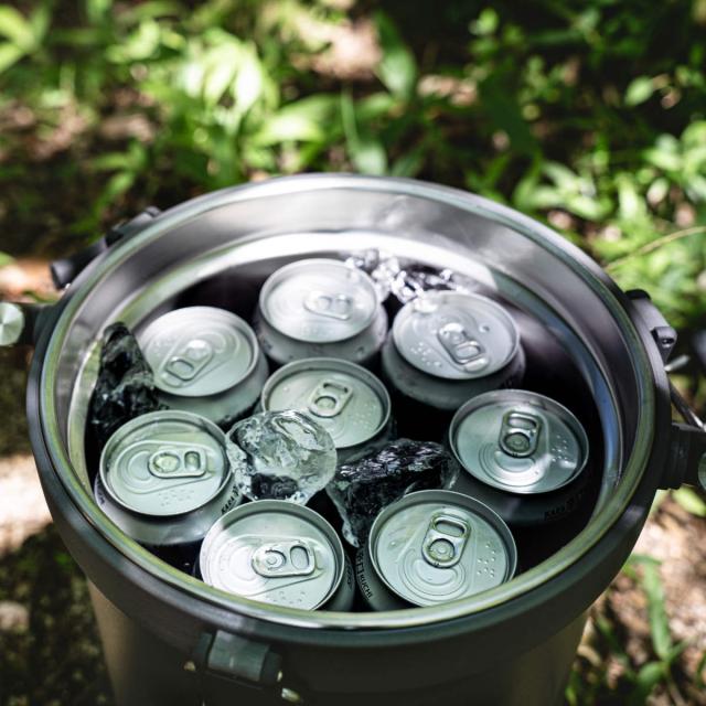 クーラーボックス 9.5L クーラーバケット 最強保冷 （ クーラーBOX 保冷ボックス 保冷 保温 アイスコンテナ 氷入れ アイスペール アイスジャグ ステンレス 氷 溶けない 持ち運び 取っ手付き 筒型 真空断熱 キャンプ BBQ アウトドア ）